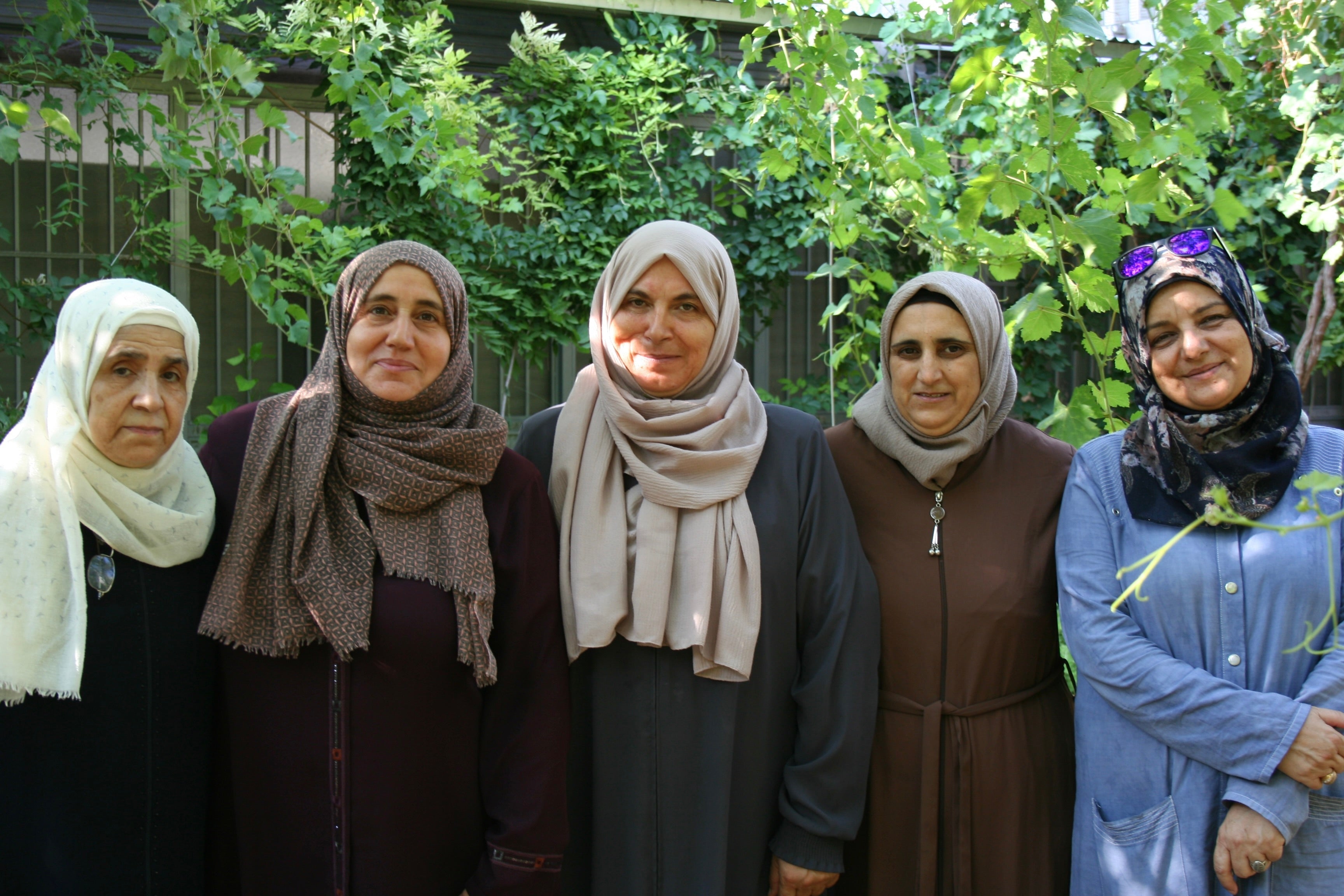 In Türkiye, Syrian artisans renew hope by crafting the Damascus Rose ...