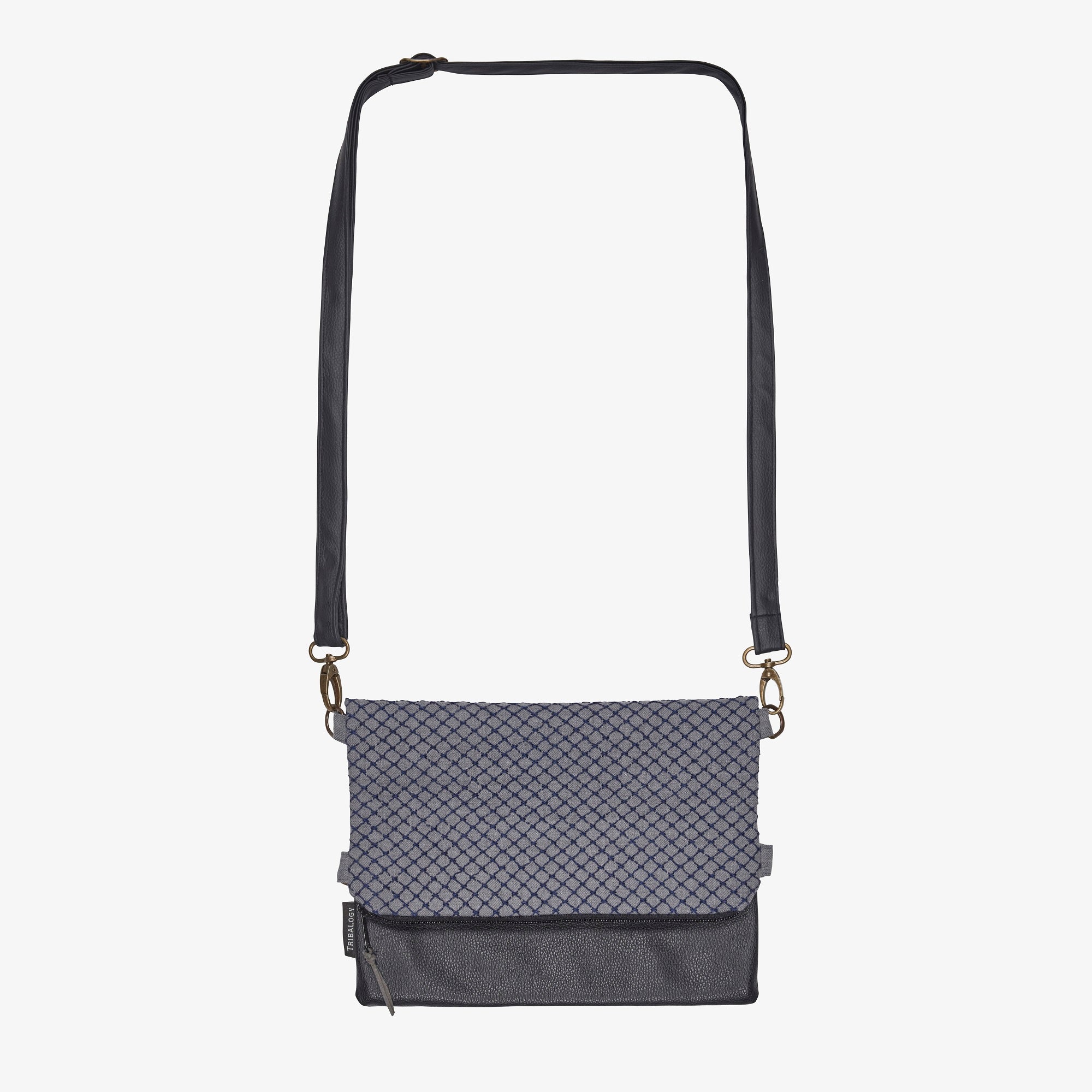 Two-Way Shoulder Bag in Black – MADE51 - Shop